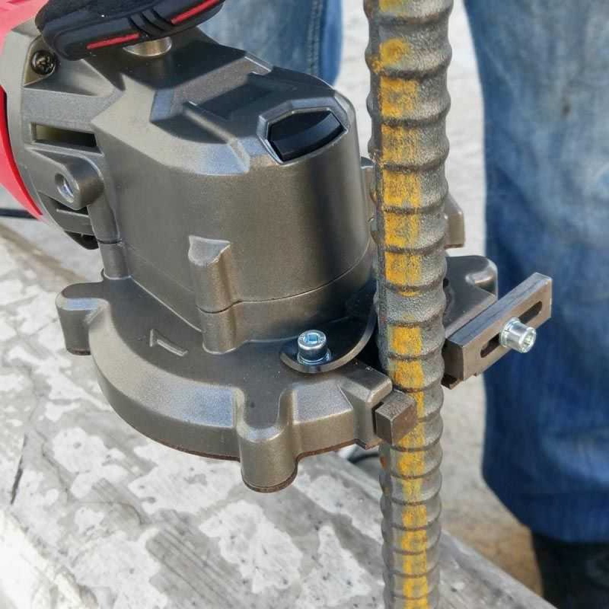 29-MS45-1 3/4" Electric Portable Rebar Cutter